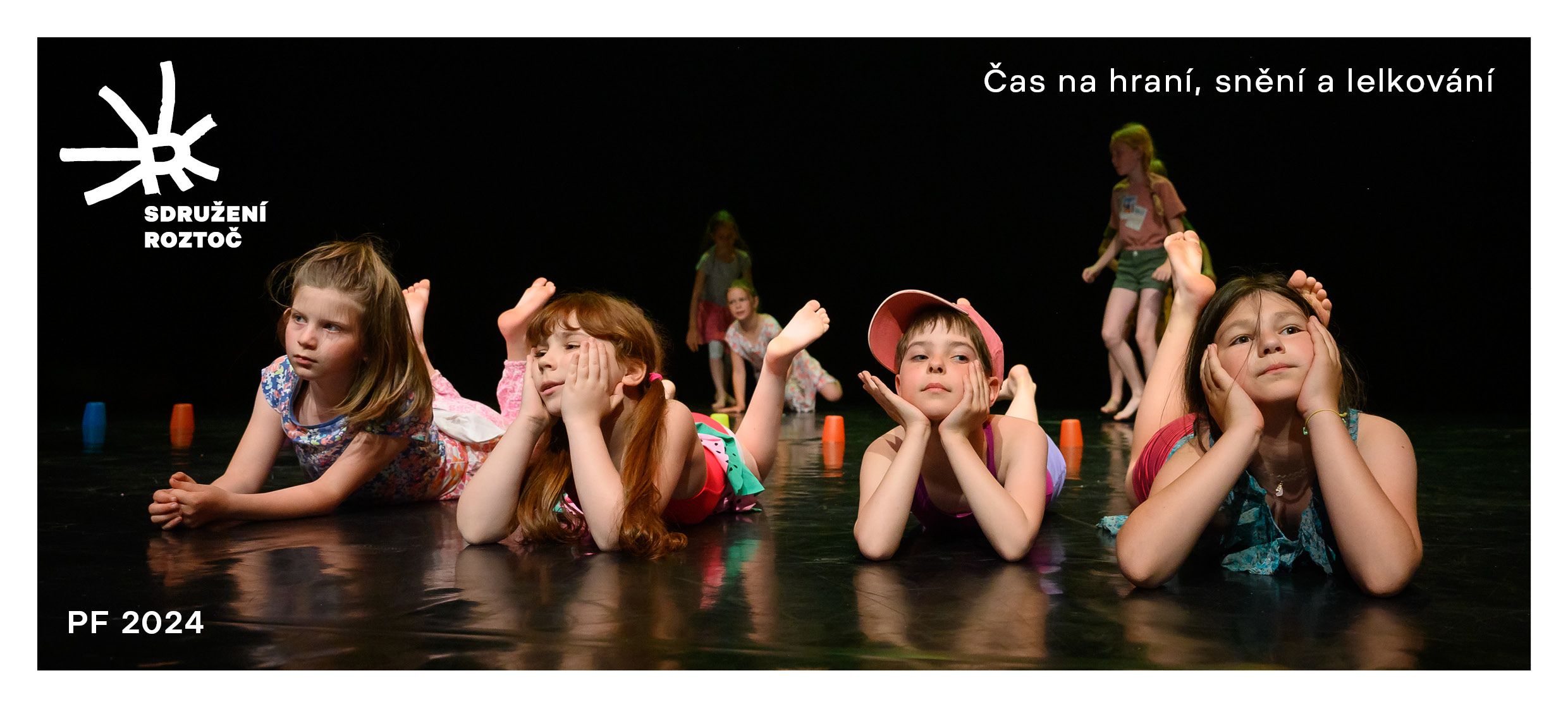 Ať má každý čas na hraní, snění a lelkování v roce 2024 přeje Roztoč ...